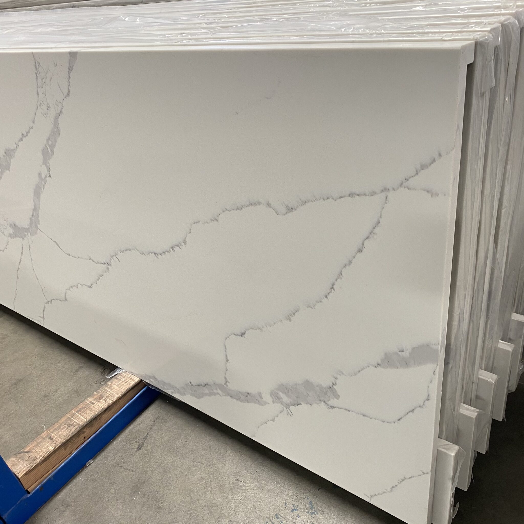 Calacatta Rocky - Stone Depot